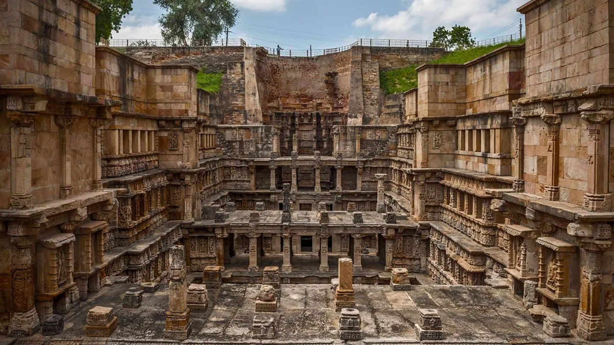 Rani Ki Vav Patan: Complete Guide to Gujarat's UNESCO Stepwell - Travel ...