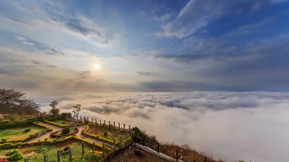 Tourist Places Near Bangalore: A Complete Travel Guide - Travel Roach